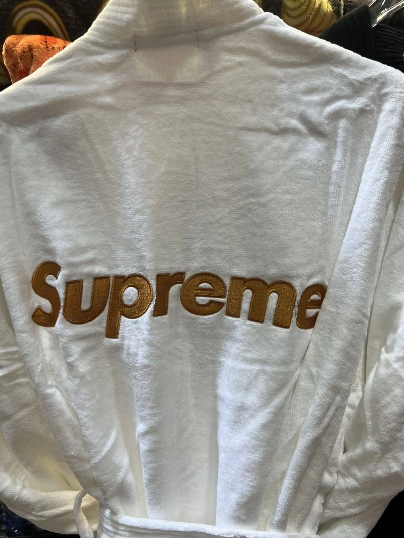 Discounted Supreme Bathrobe