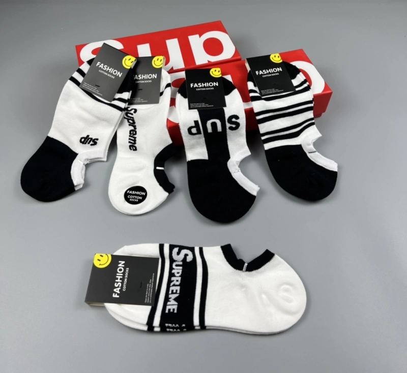 Cut-rate Supreme Socks