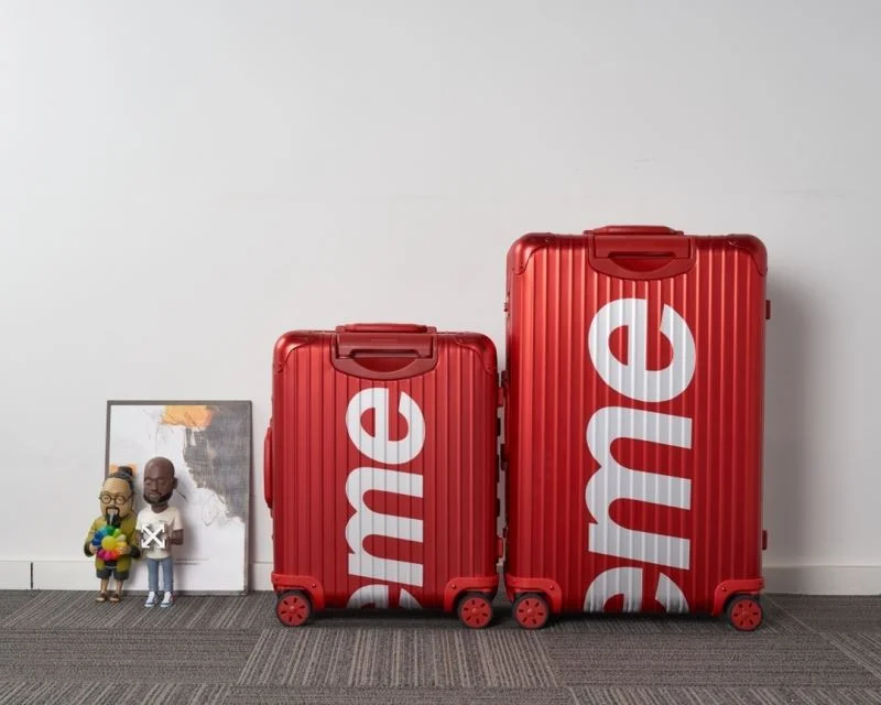 Real Supreme x Rimowa Suitcase
