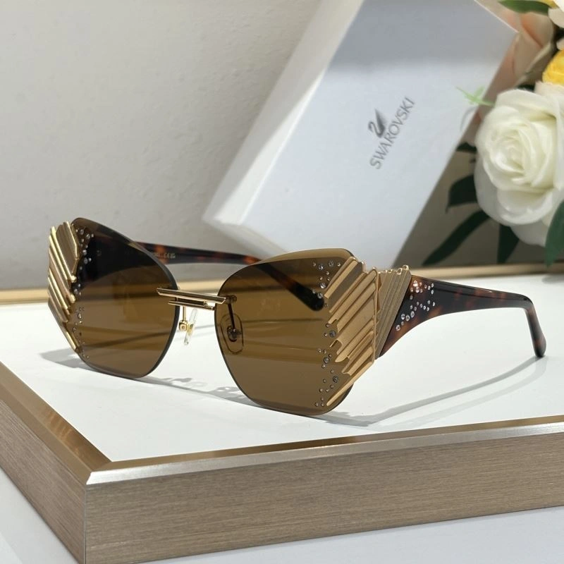 Low-cost Swarovske Sunglasses