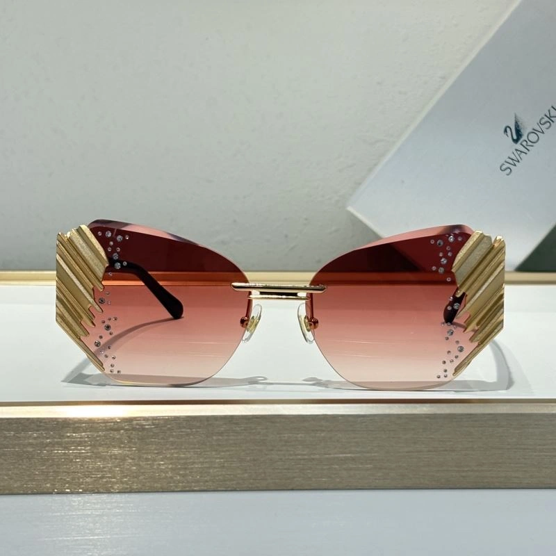 Low-cost Swarovske Sunglasses