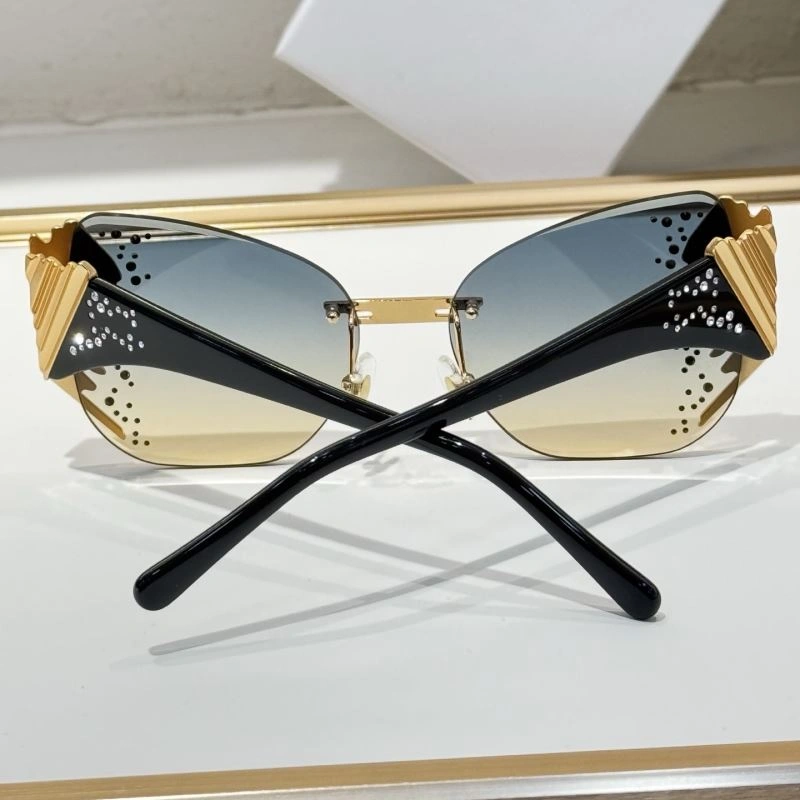 Low-cost Swarovske Sunglasses