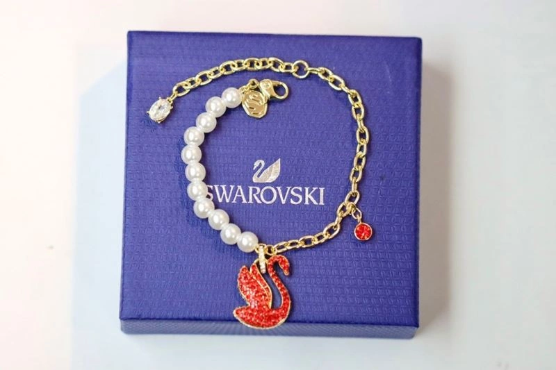 Inexpensive Swarovski Bracelets