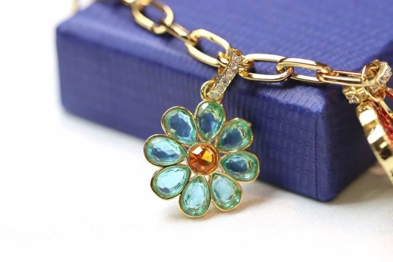 Cut-rate Swarovski Bracelets