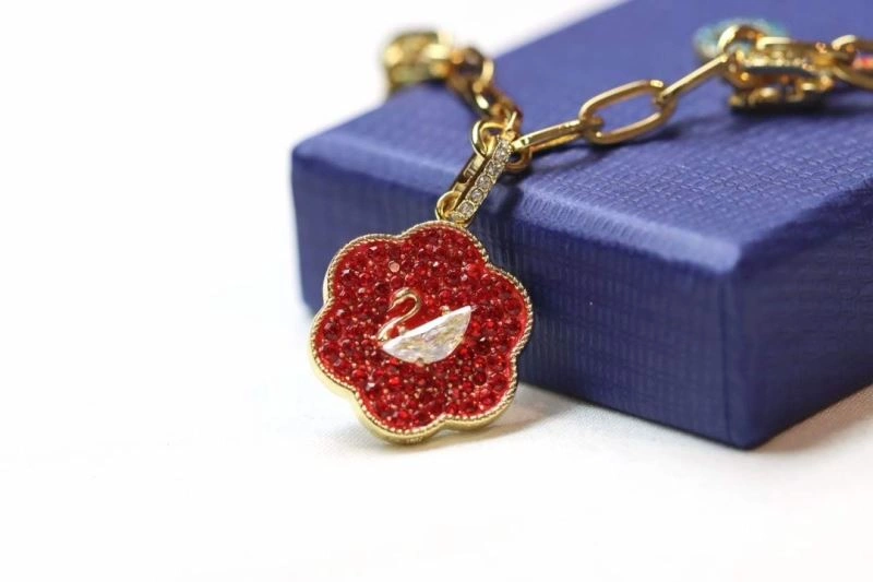 Cut-rate Swarovski Bracelets