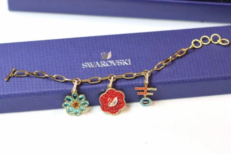 Cut-rate Swarovski Bracelets