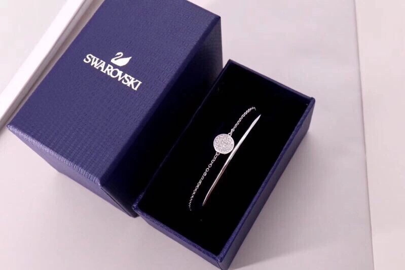 1:1 copy Swarovski Bracelets