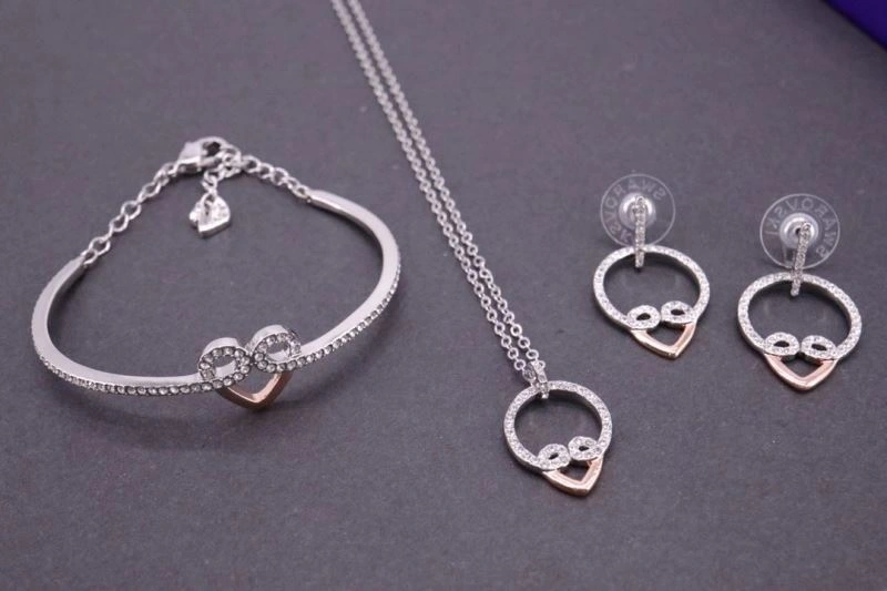 Top match Swarovski Bracelets