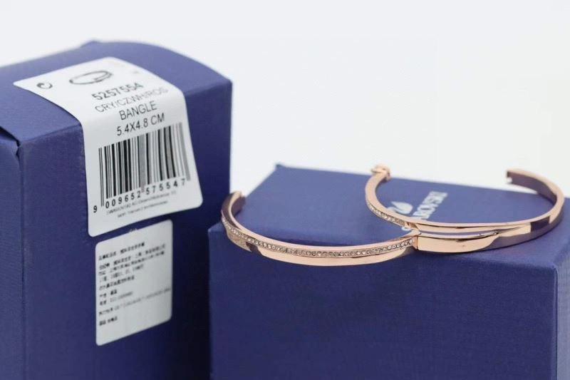 Low-cost Swarovski Bracelets