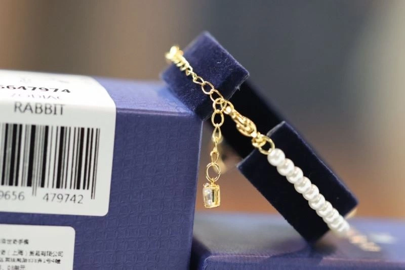 Accurate model Swarovski Bracelets