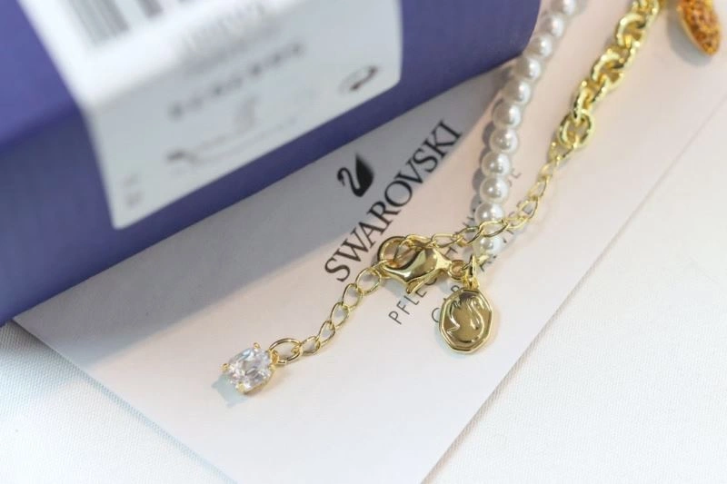 Accurate model Swarovski Bracelets