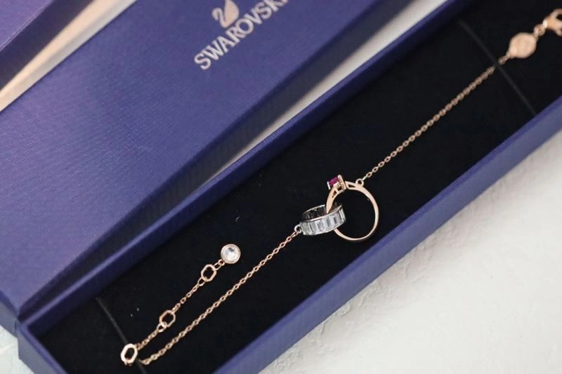 Exact replica Swarovski Bracelets