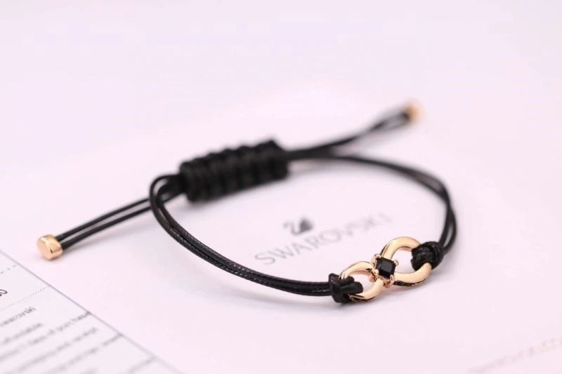 Indistinguishable Swarovski Bracelets