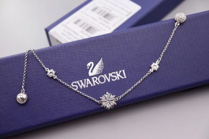 Precise copy Swarovski Bracelets