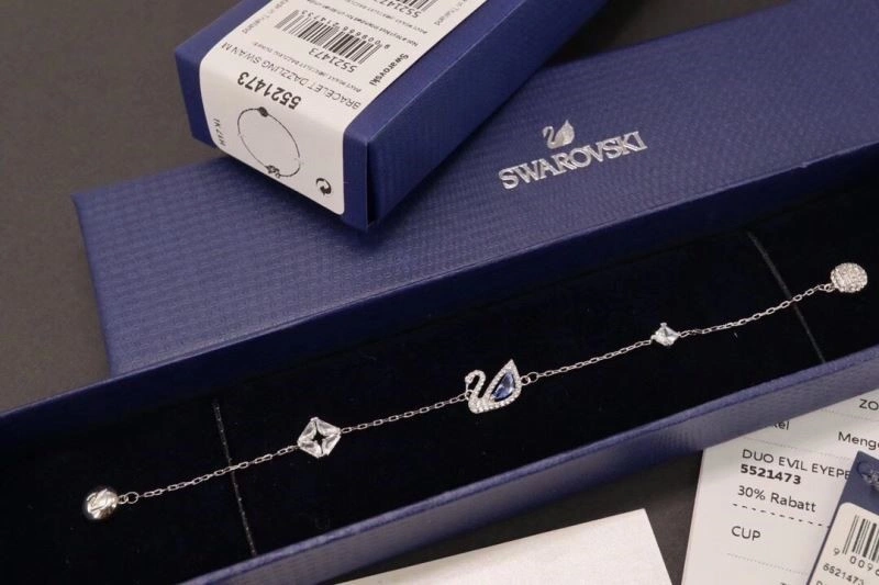 Cut-rate Swarovski Bracelets
