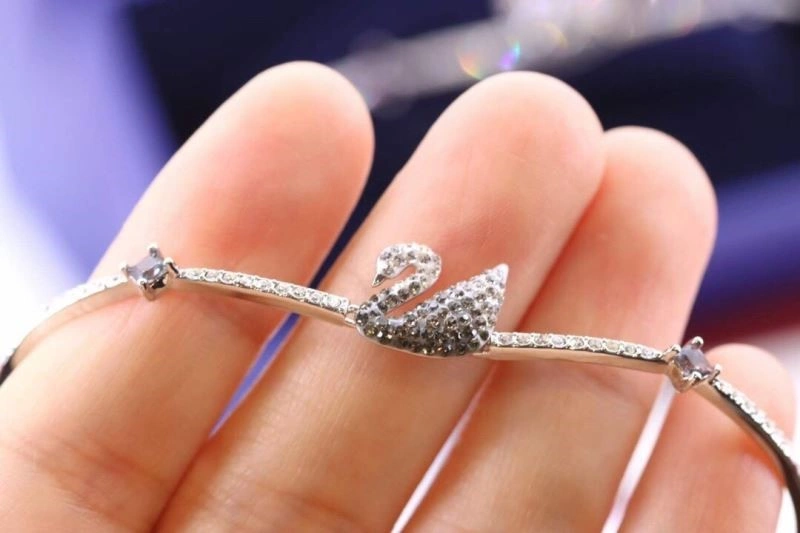 Exact replica Swarovski Bracelets