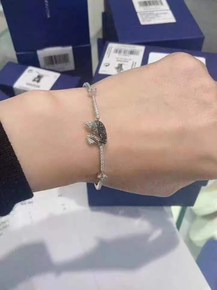 Exact replica Swarovski Bracelets