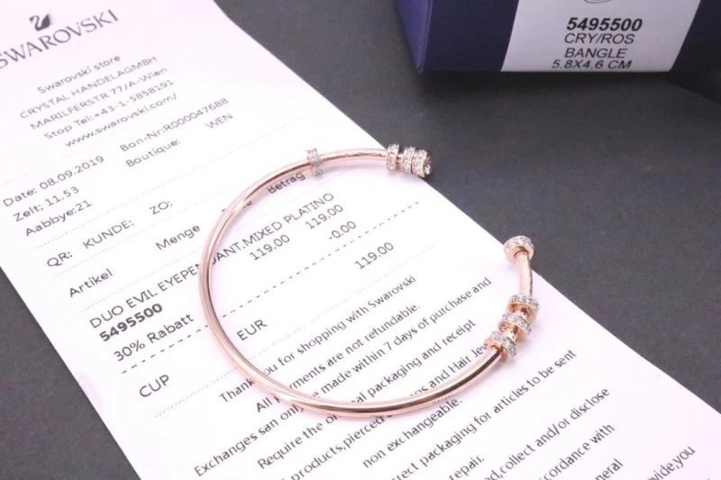 Cut-rate Swarovski Bracelets
