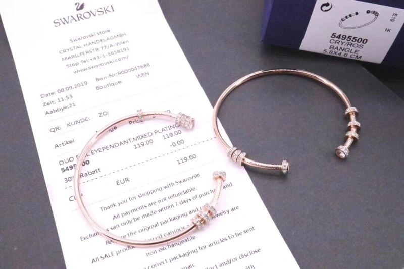 Cut-rate Swarovski Bracelets