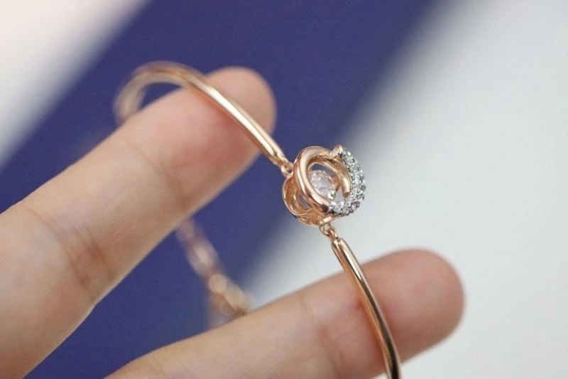 Cut-rate Swarovski Bracelets