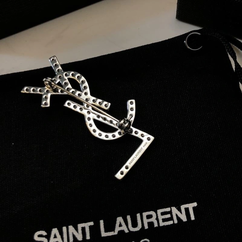 Official Swarovski Brooches