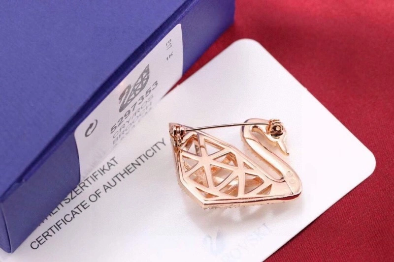 Top mirror Swarovski Brooches