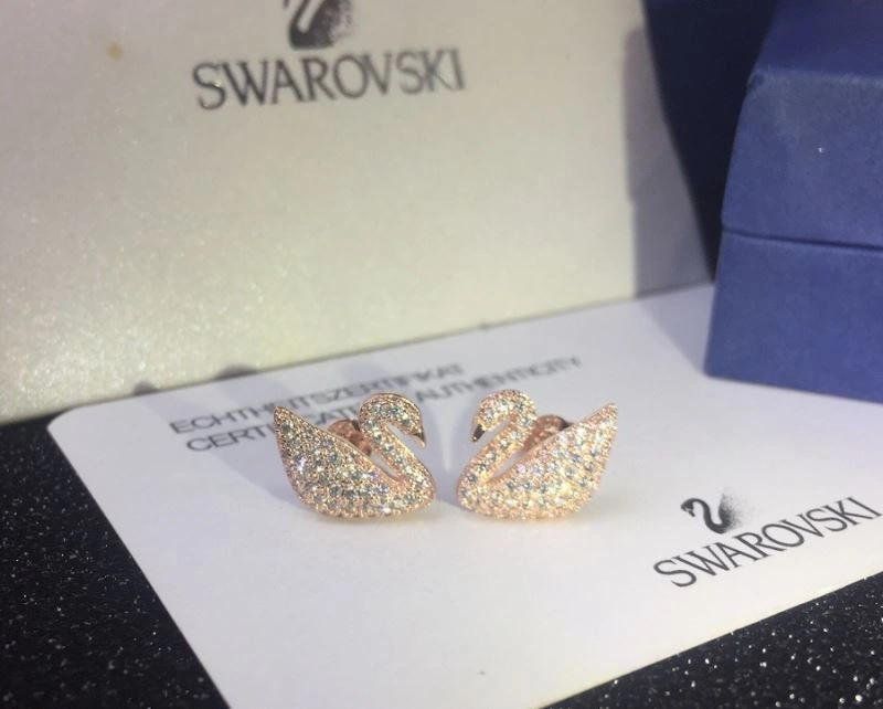 High accuracy Swarovski Earrings