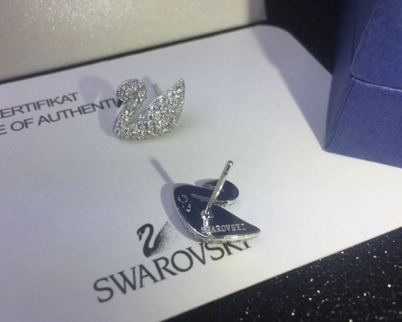High accuracy Swarovski Earrings
