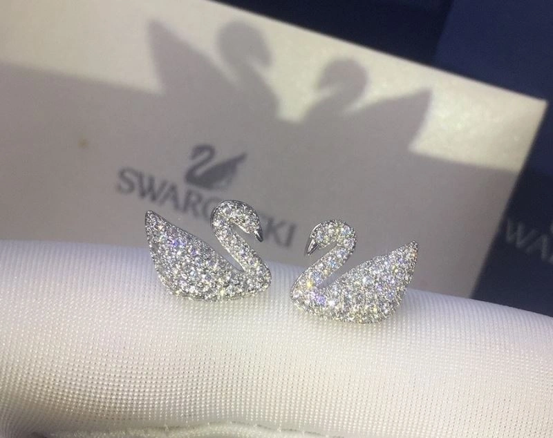 High accuracy Swarovski Earrings