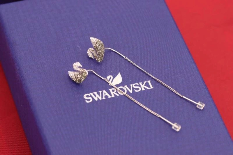 Accurate model Swarovski Earrings