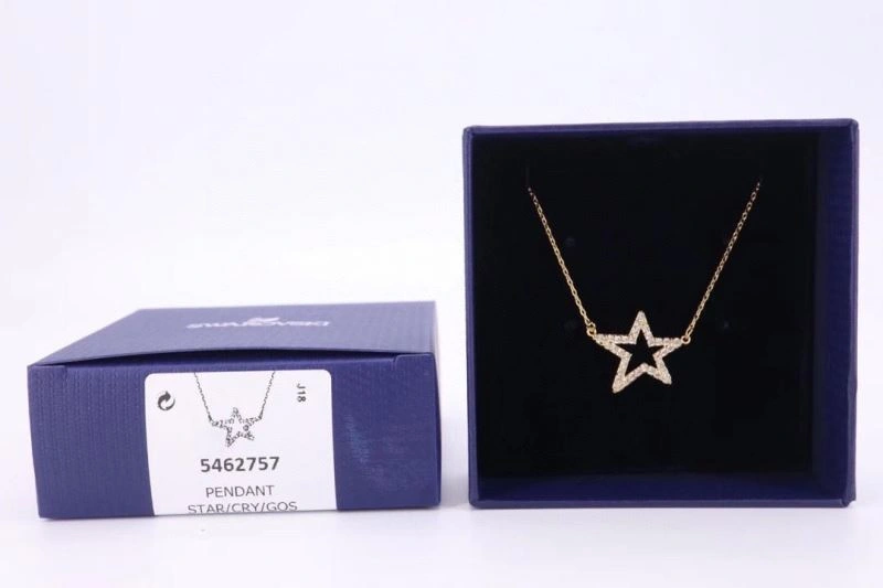 Accurate model Swarovski Necklaces
