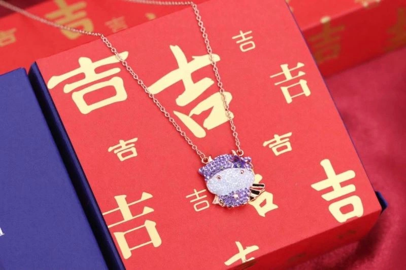Discounted Swarovski Necklaces