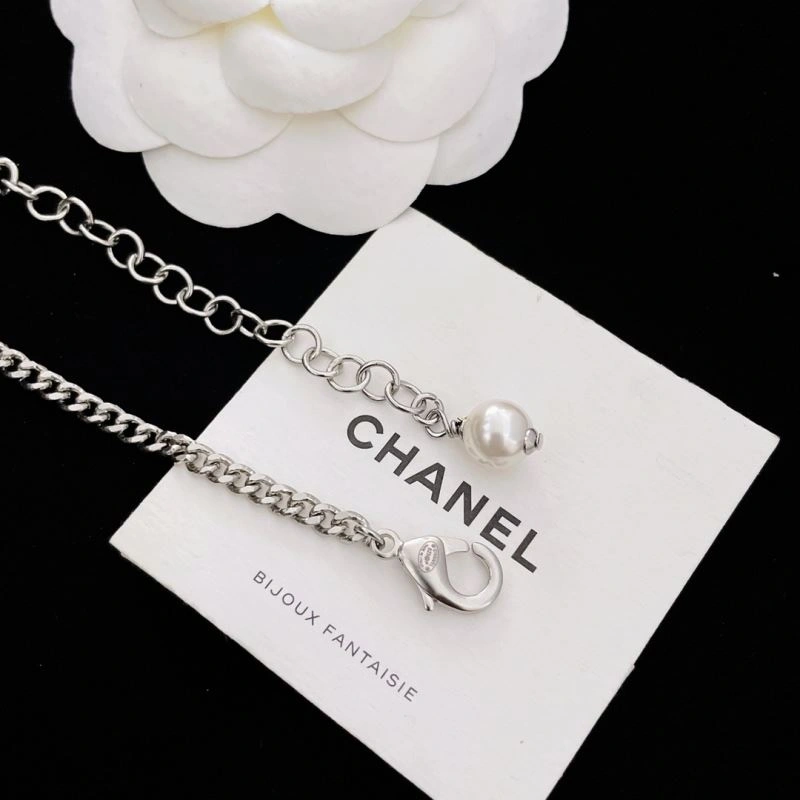 Economical Swarovski Necklaces
