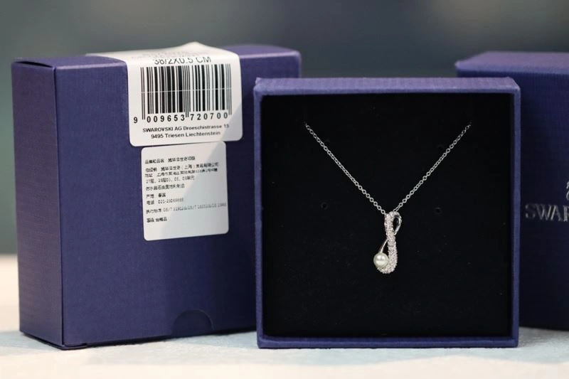 Bargain Swarovski Necklaces