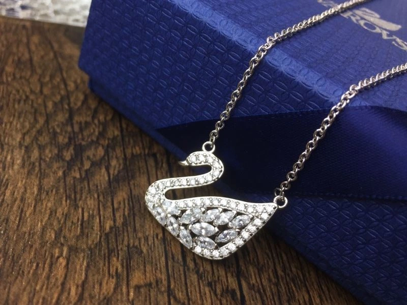1:1 copy Swarovski Necklaces
