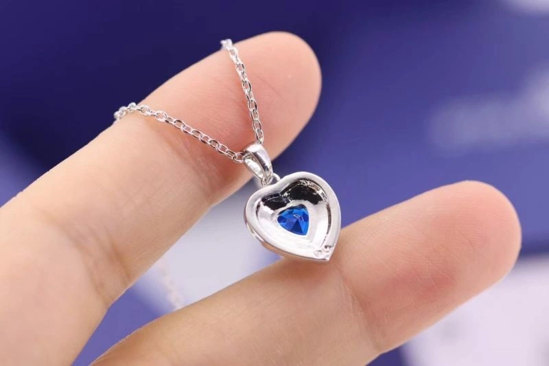 Brand-authenticated Swarovski Necklaces