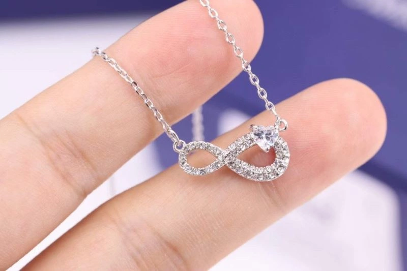 Factory-made Swarovski Necklaces