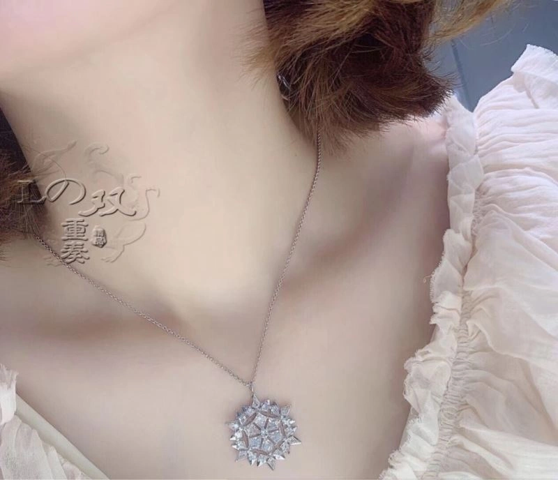 Factory-made Swarovski Necklaces