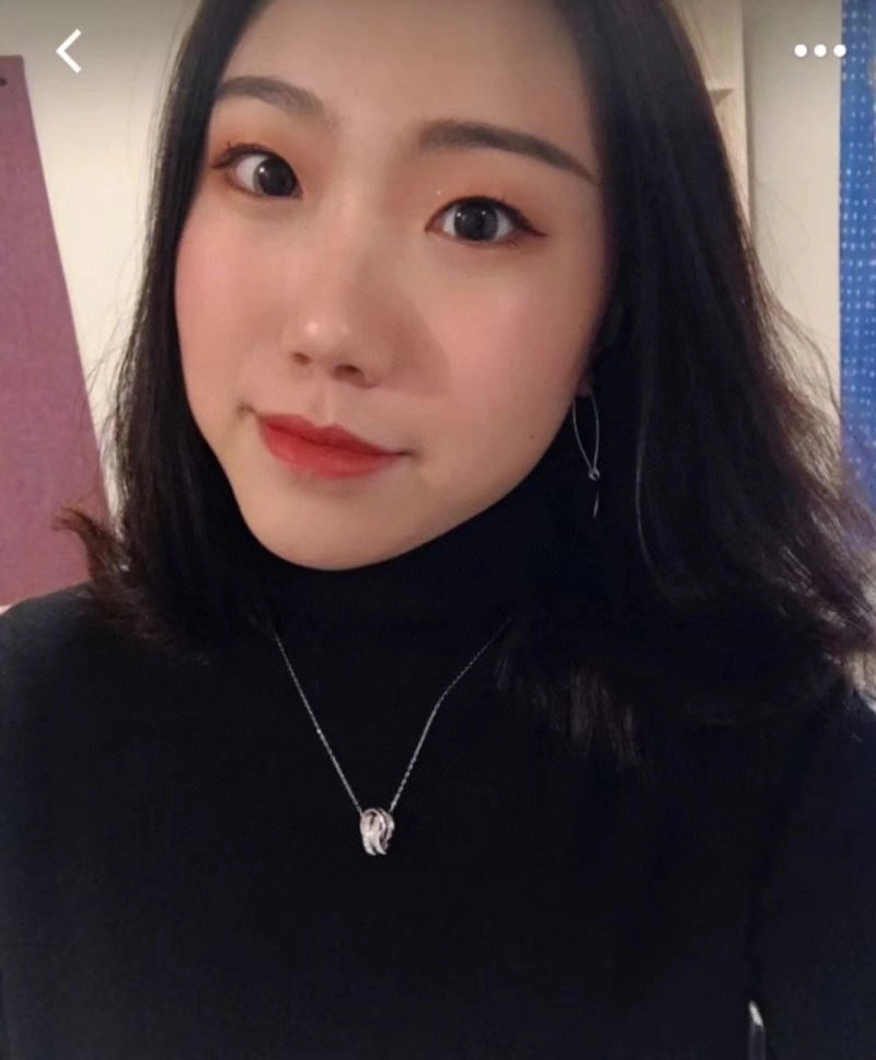 Accurate model Swarovski Necklaces