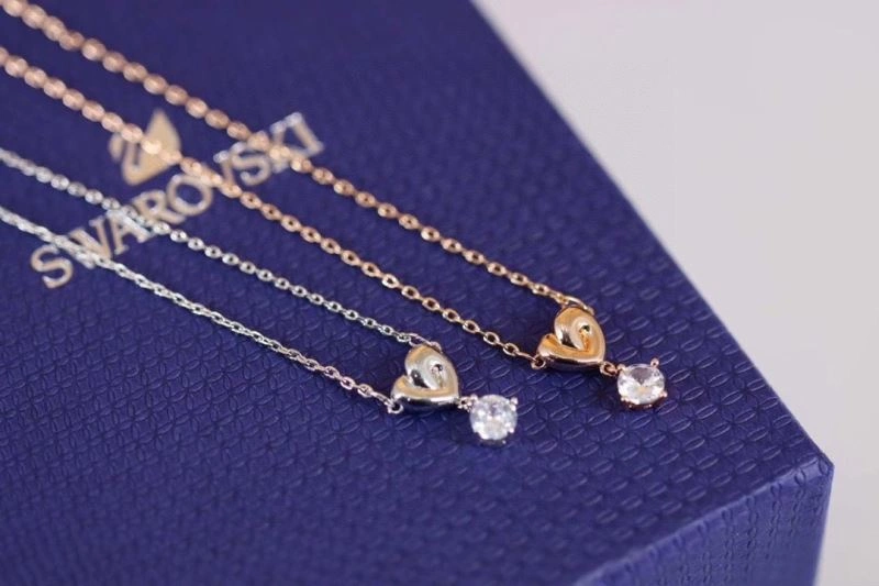Economical Swarovski Necklaces