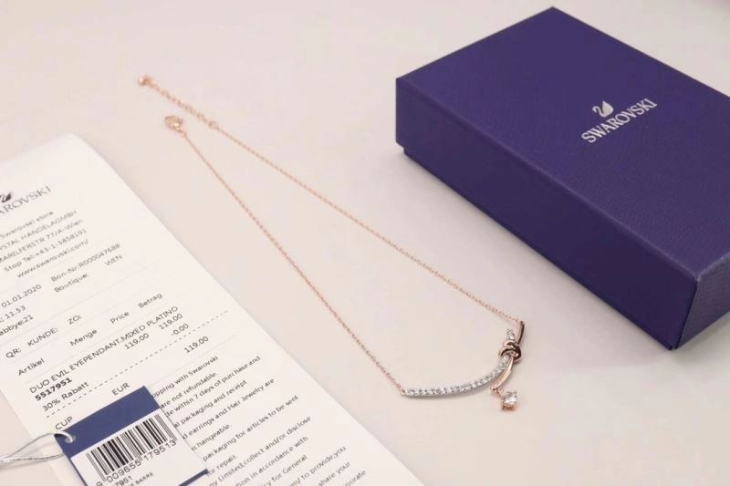 Factory-made Swarovski Necklaces