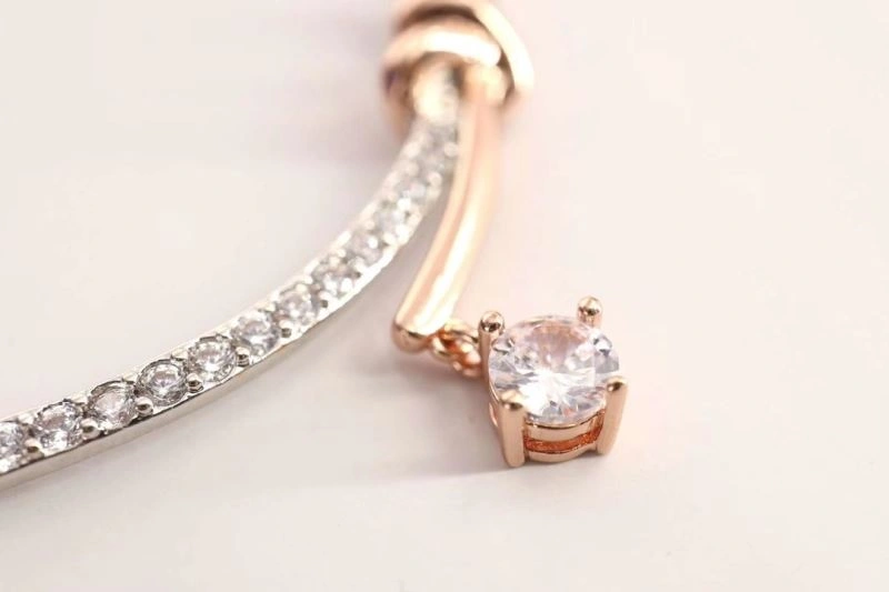 Factory-made Swarovski Necklaces