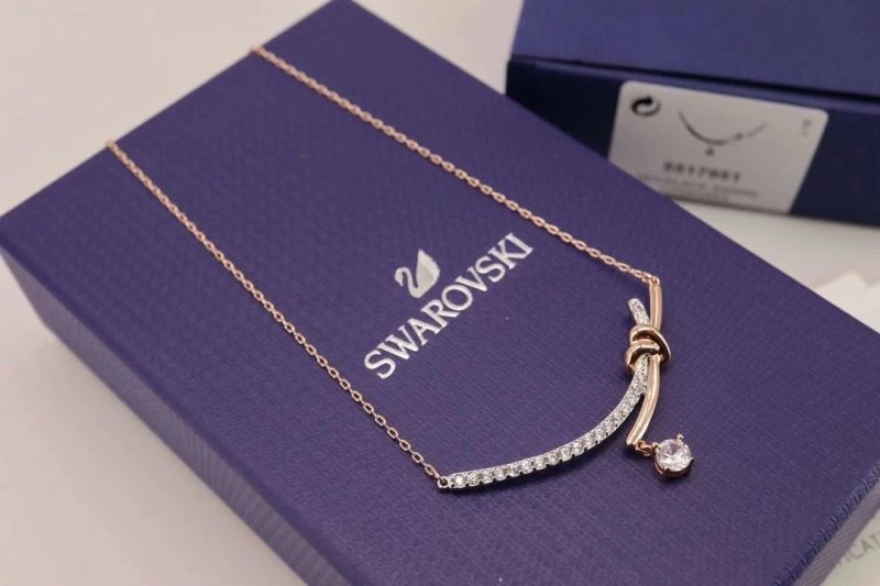 Factory-made Swarovski Necklaces