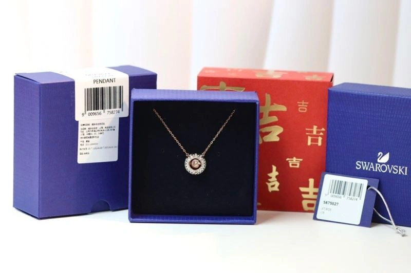 Exact replica Swarovski Necklaces