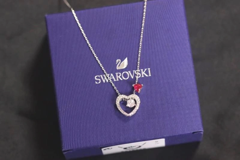 Exact replica Swarovski Necklaces