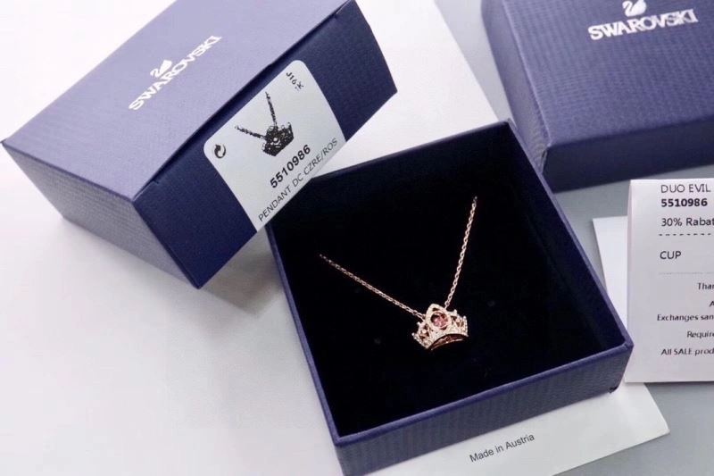 High accuracy Swarovski Necklaces