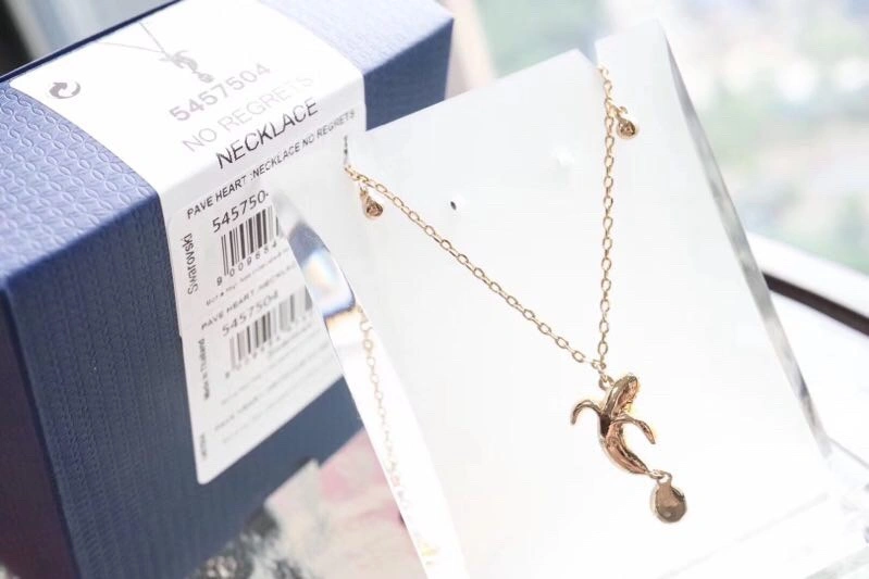 Cut-rate Swarovski Necklaces