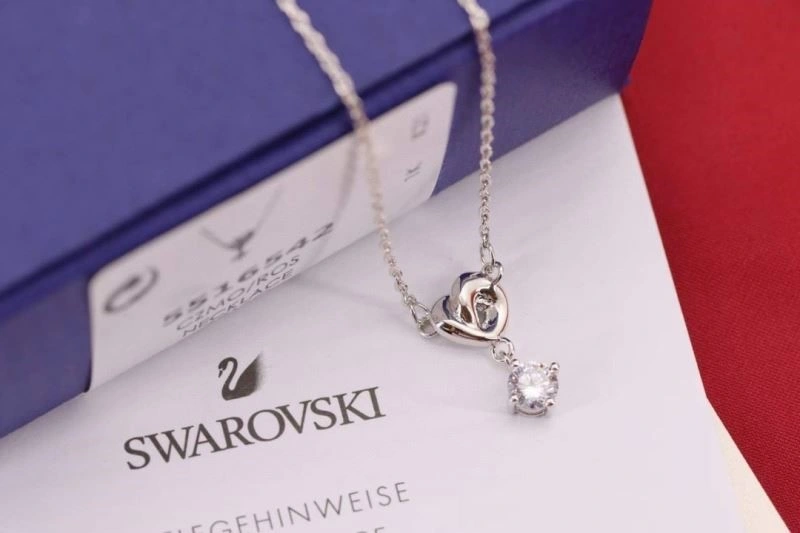 Economical Swarovski Necklaces