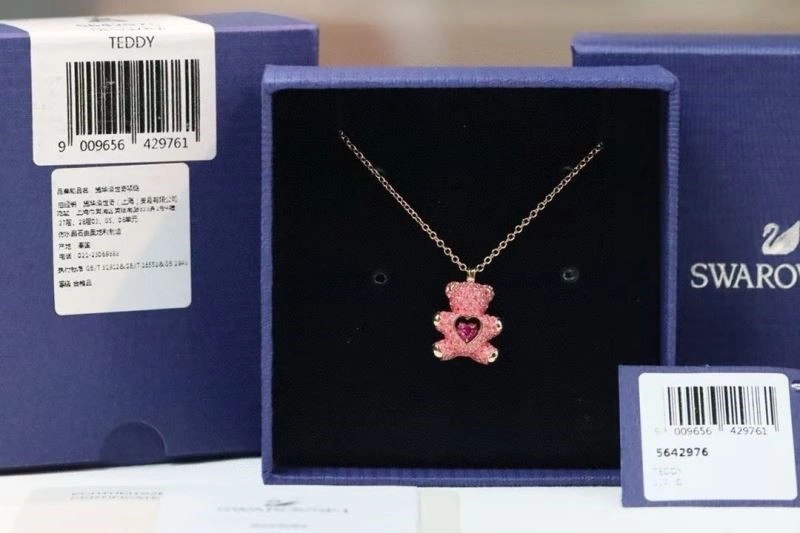 Top mirror Swarovski Necklaces