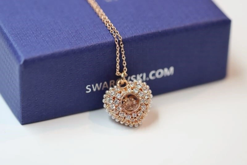Discounted Swarovski Necklaces